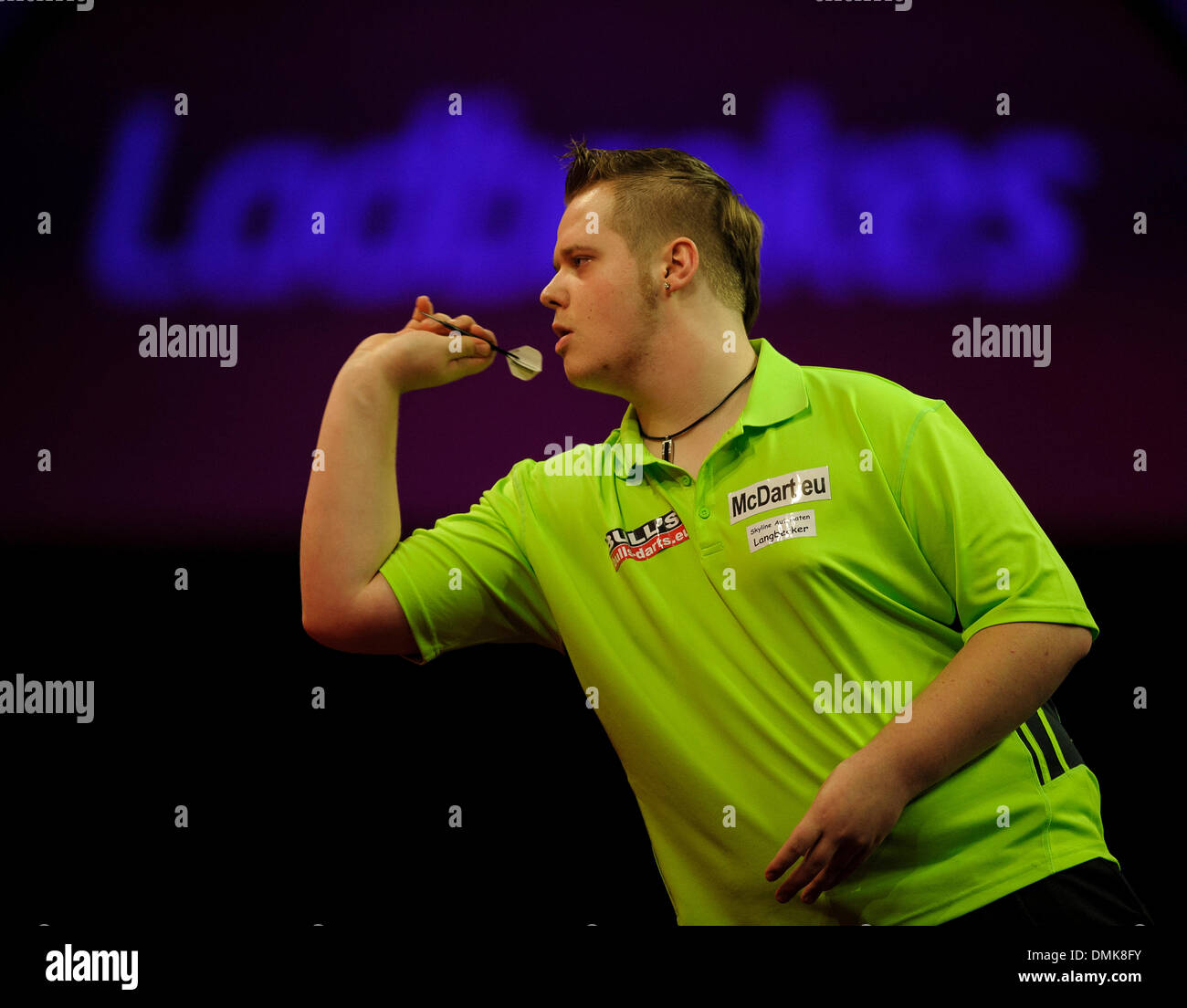 London, UK. 14th Dec, 2013. Max Hopp (Germany) in action against Robert ...