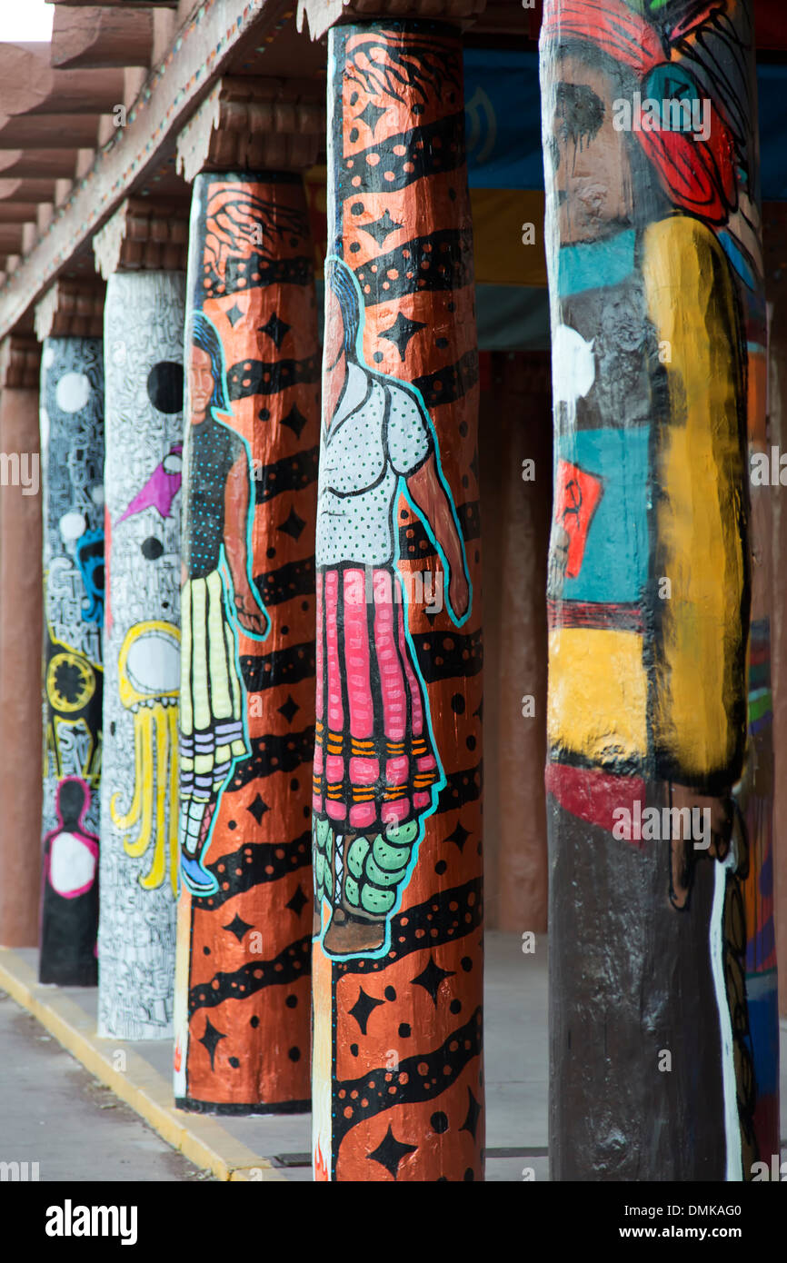 Native american architecture hi-res stock photography and images - Alamy