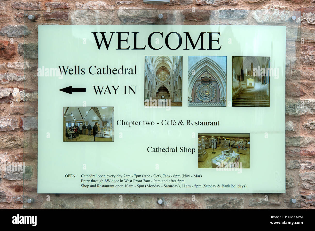 Welcome to City Of Wells Cathedral Sign UK Stock Photo - Alamy
