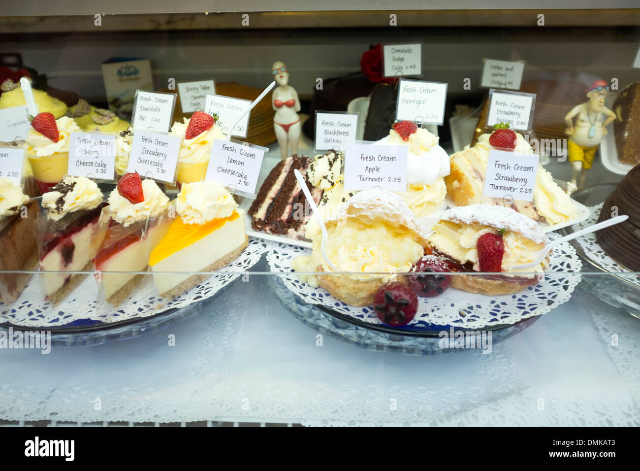 Luxury Fresh Cornish Cream tea Cakes Cornwall UK Stock Photo - Alamy