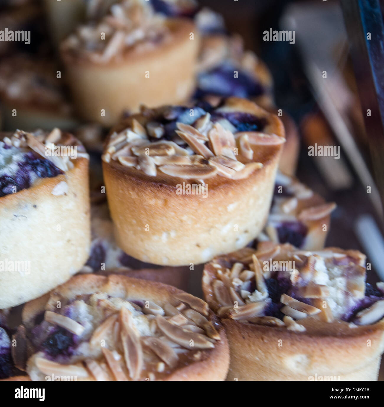 bakery cakes buns pastry on display close ups Stock Photo - Alamy