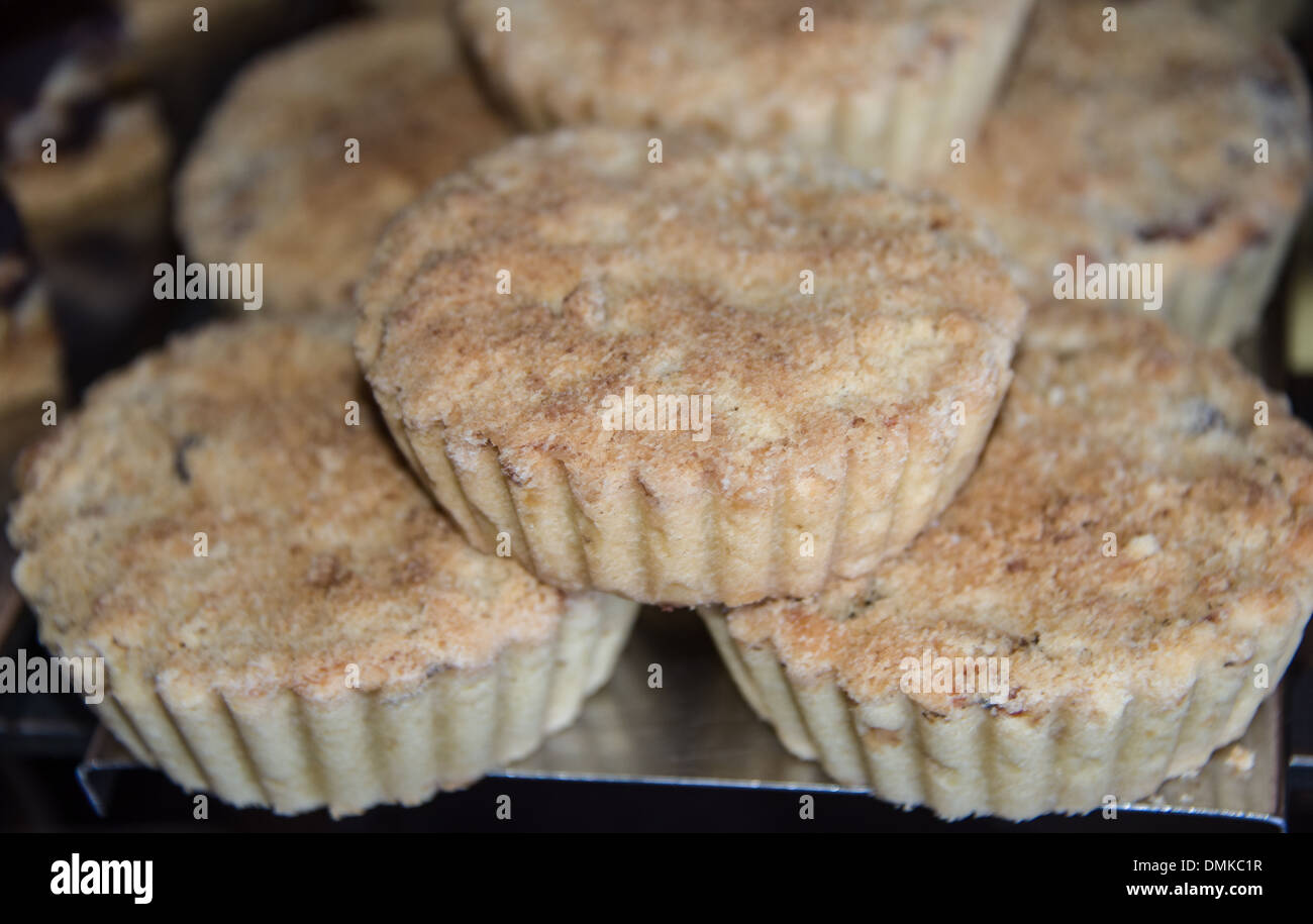 bakery cakes buns pastry on display close ups Stock Photo - Alamy