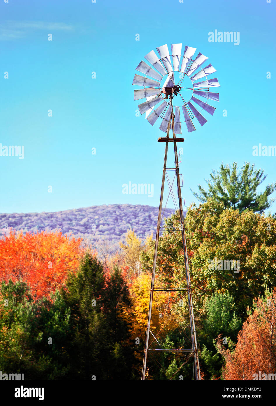 Beautiful fall farm hi-res stock photography and images - Alamy