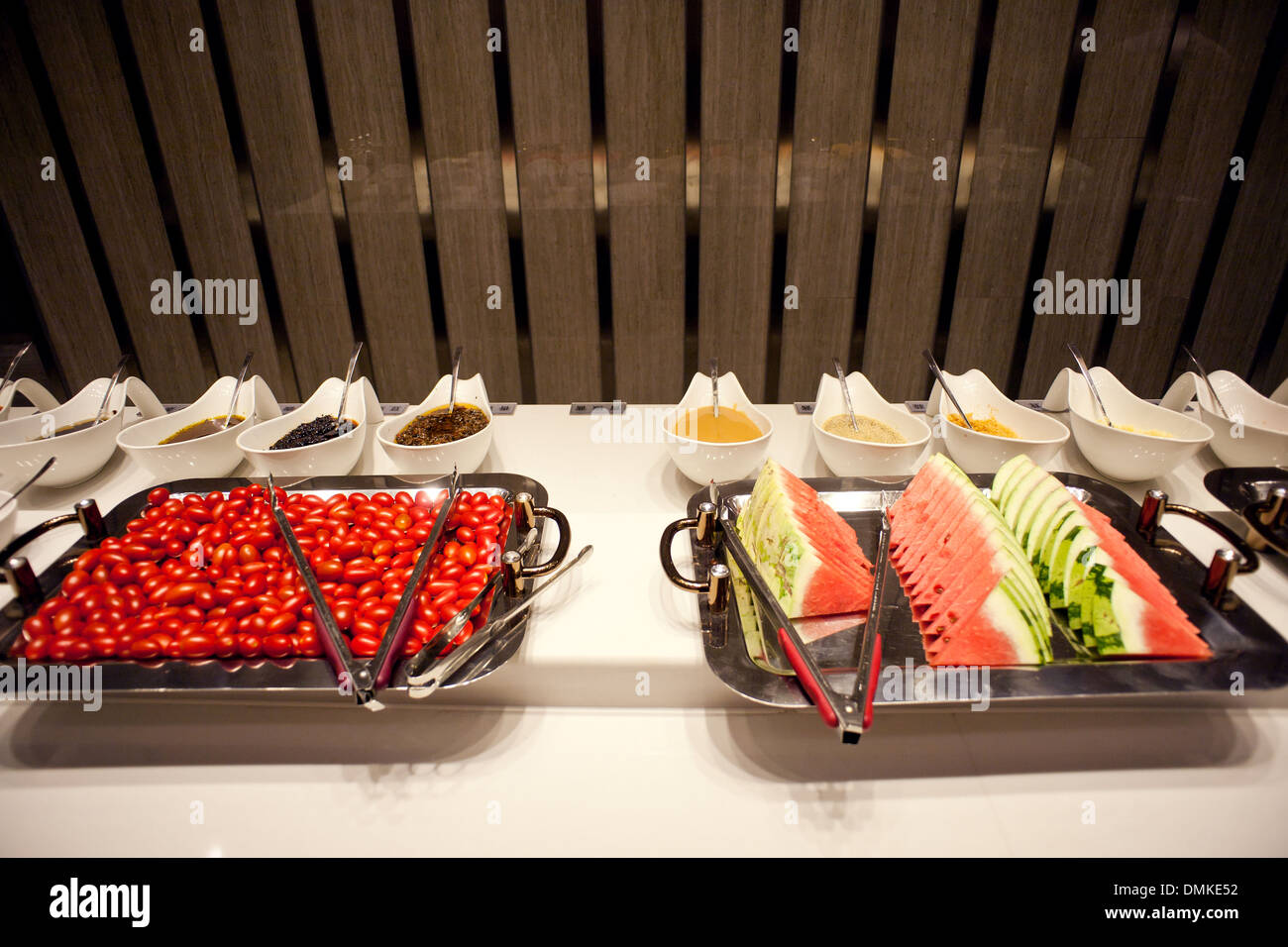 Upscale Western-style restaurant decorated Stock Photo - Alamy