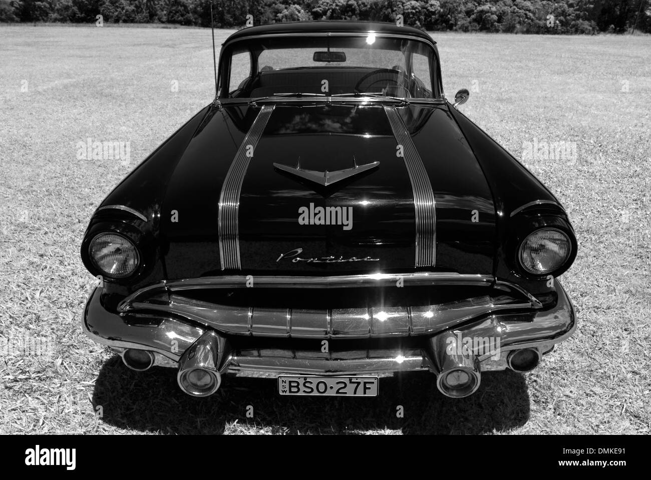 Front view of hot rod hi-res stock photography and images - Alamy