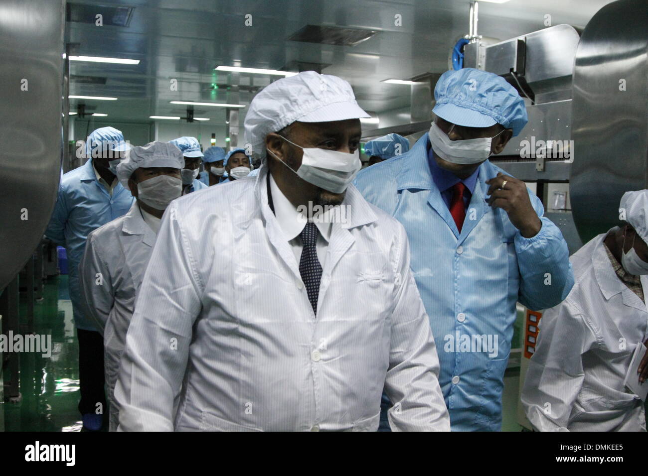 Addis Ababa, Ethiopia. 15th Dec, 2013. Tadesse Haile (L), Ethiopian ...