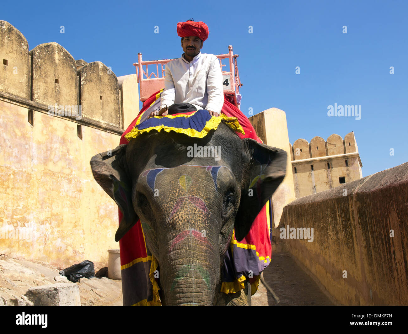 India, Rajasthan, Jaipur, the Amber Fort, elephant driver Stock Photo ...