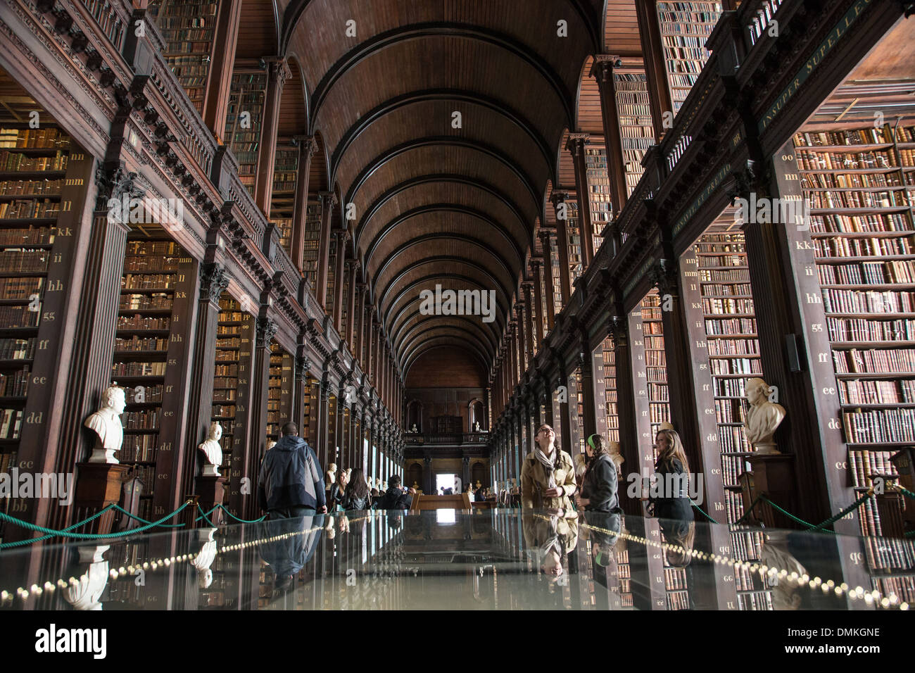 THE OLD LIBRARY AT TRINITY COLLEGE, THE OLDEST LIBRARY IN IRELAND ...