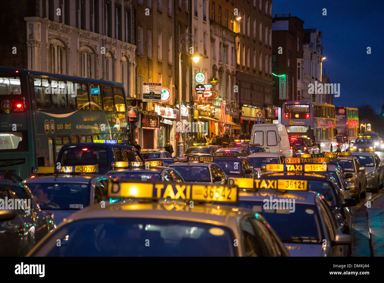 Dublin taxi night hi-res stock photography and images - Alamy