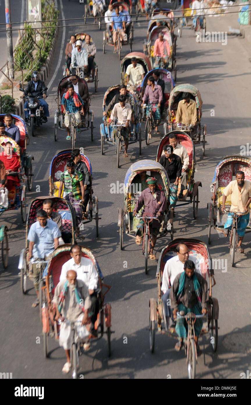 E rickshaw hi-res stock photography and images - Alamy