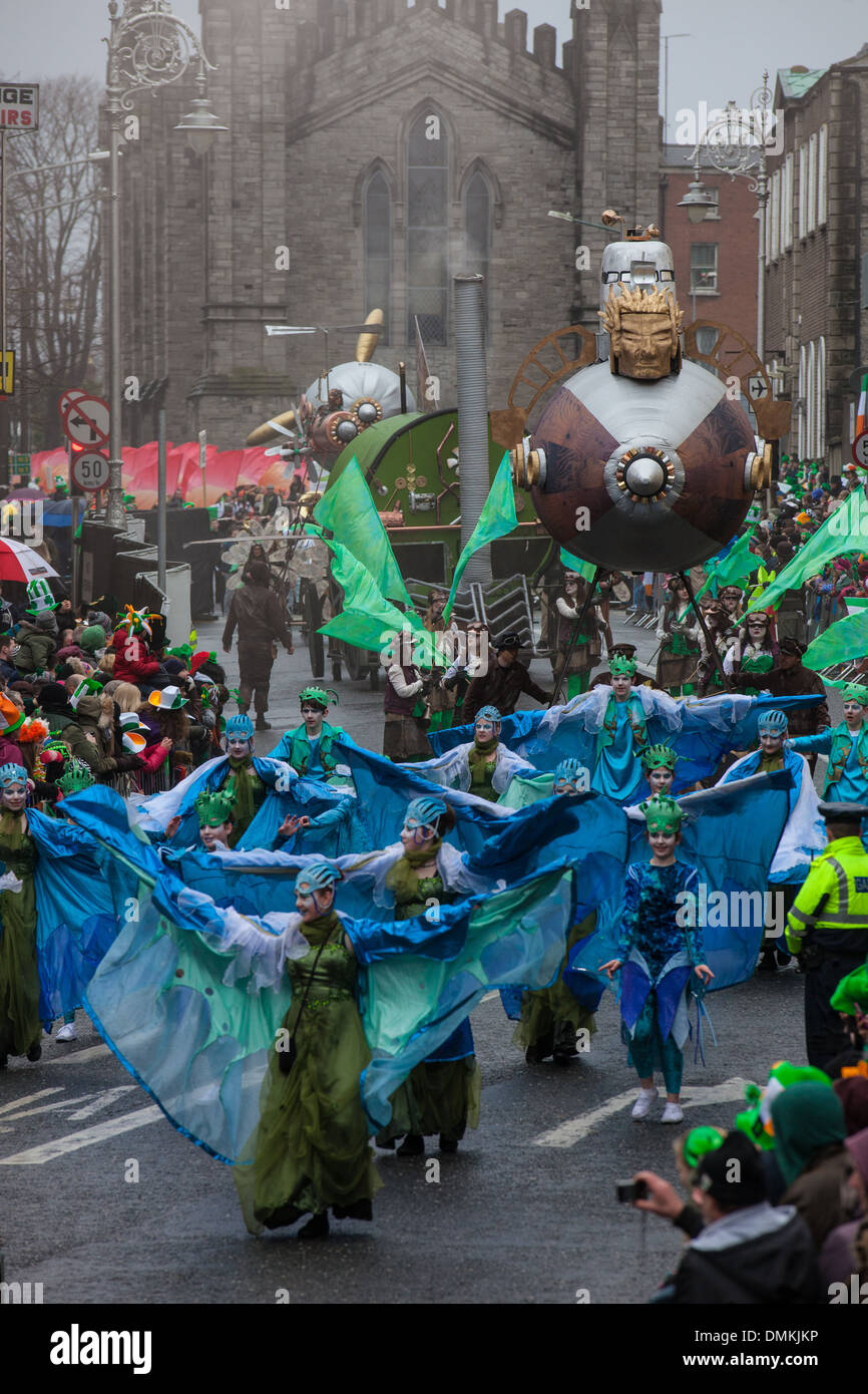 Dublin theatre festival hi-res stock photography and images - Alamy