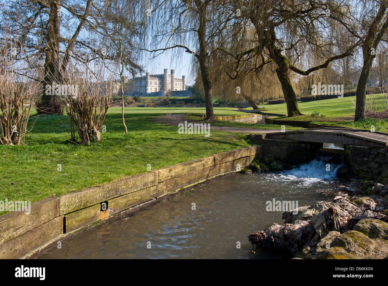 Leeds Castle grounds Stock Photo - Alamy
