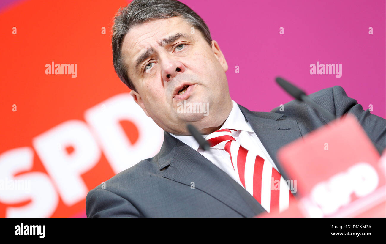Berlin, Germany. 15th Dec, 2013. SPD Press Conference with Sigmar ...