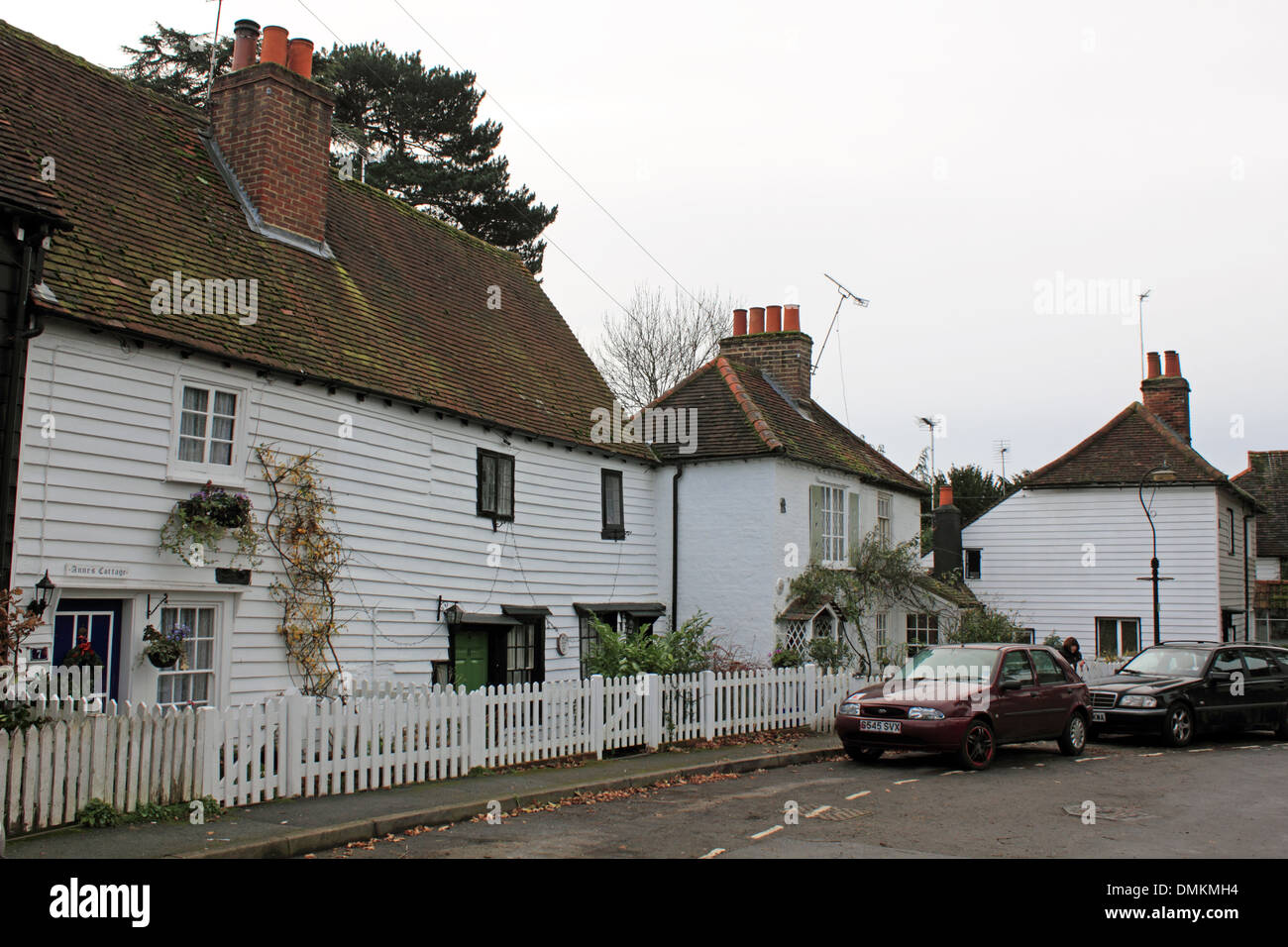 Cheam village hi-res stock photography and images - Alamy