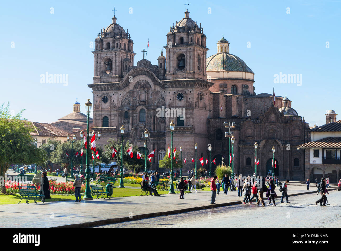Cusco kirche hi-res stock photography and images - Alamy