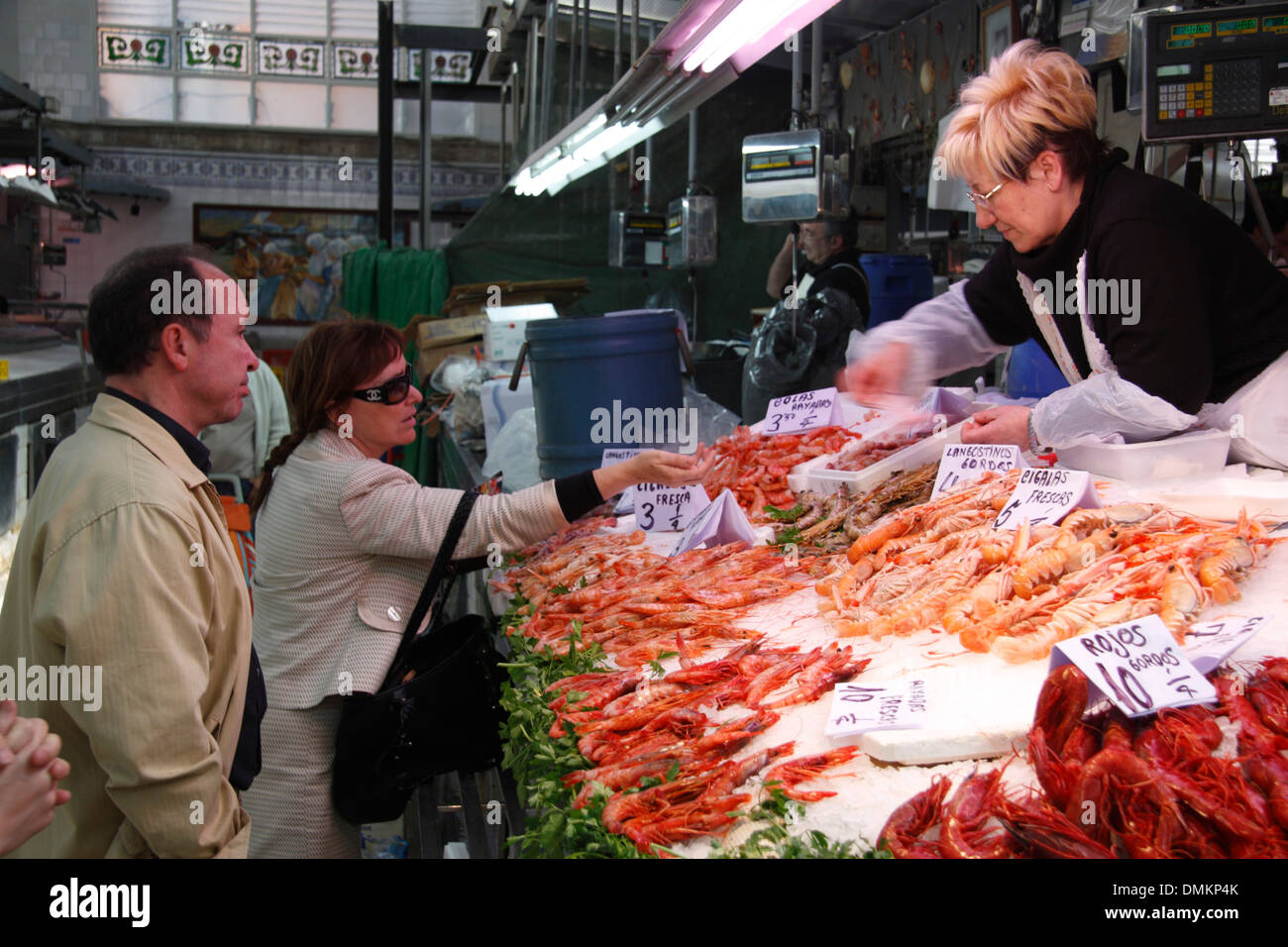 Mercado central fish hi-res stock photography and images - Alamy