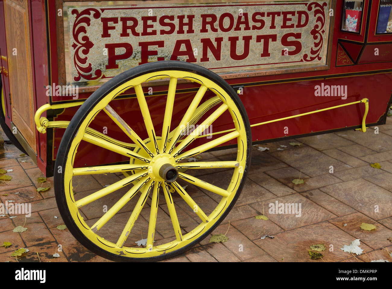 Detail of vintage vending cart on street Stock Photo - Alamy