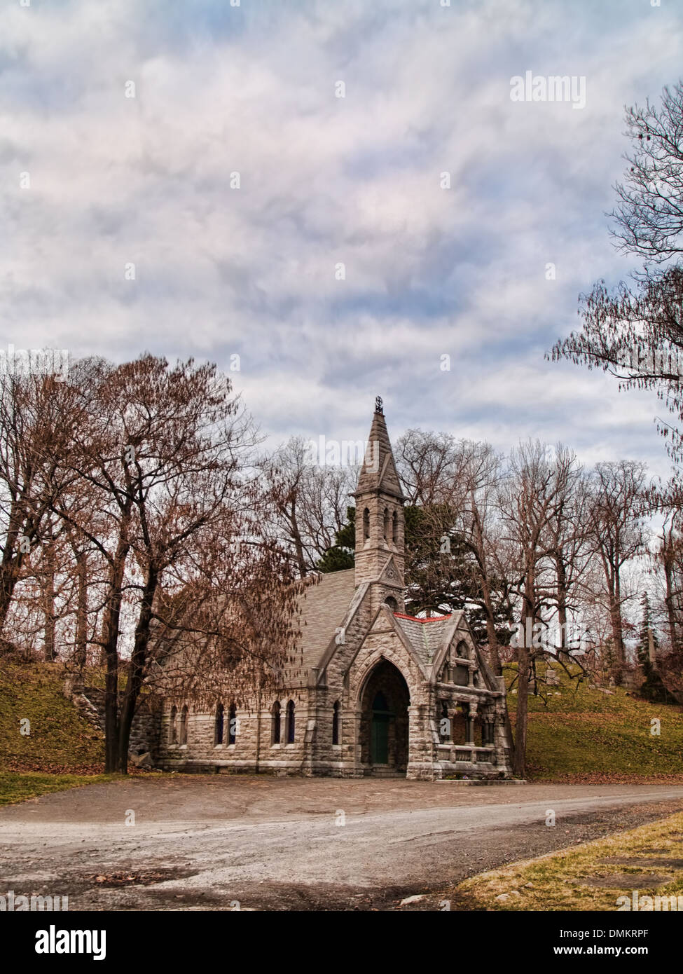 Church road cemetery hi-res stock photography and images - Alamy