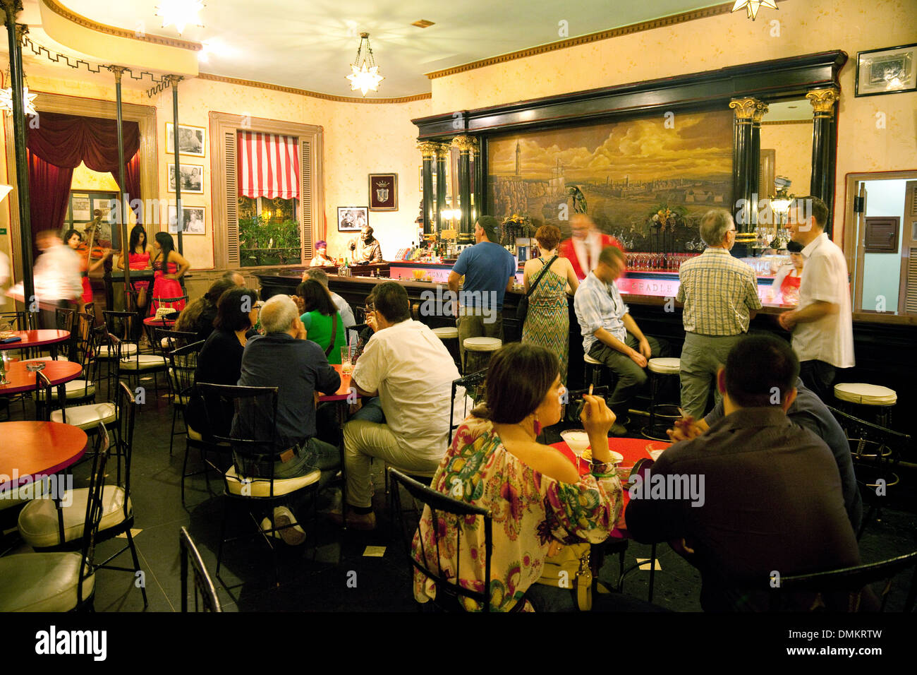 Ernest Hemingway Cuba Floridita High Resolution Stock Photography and ...
