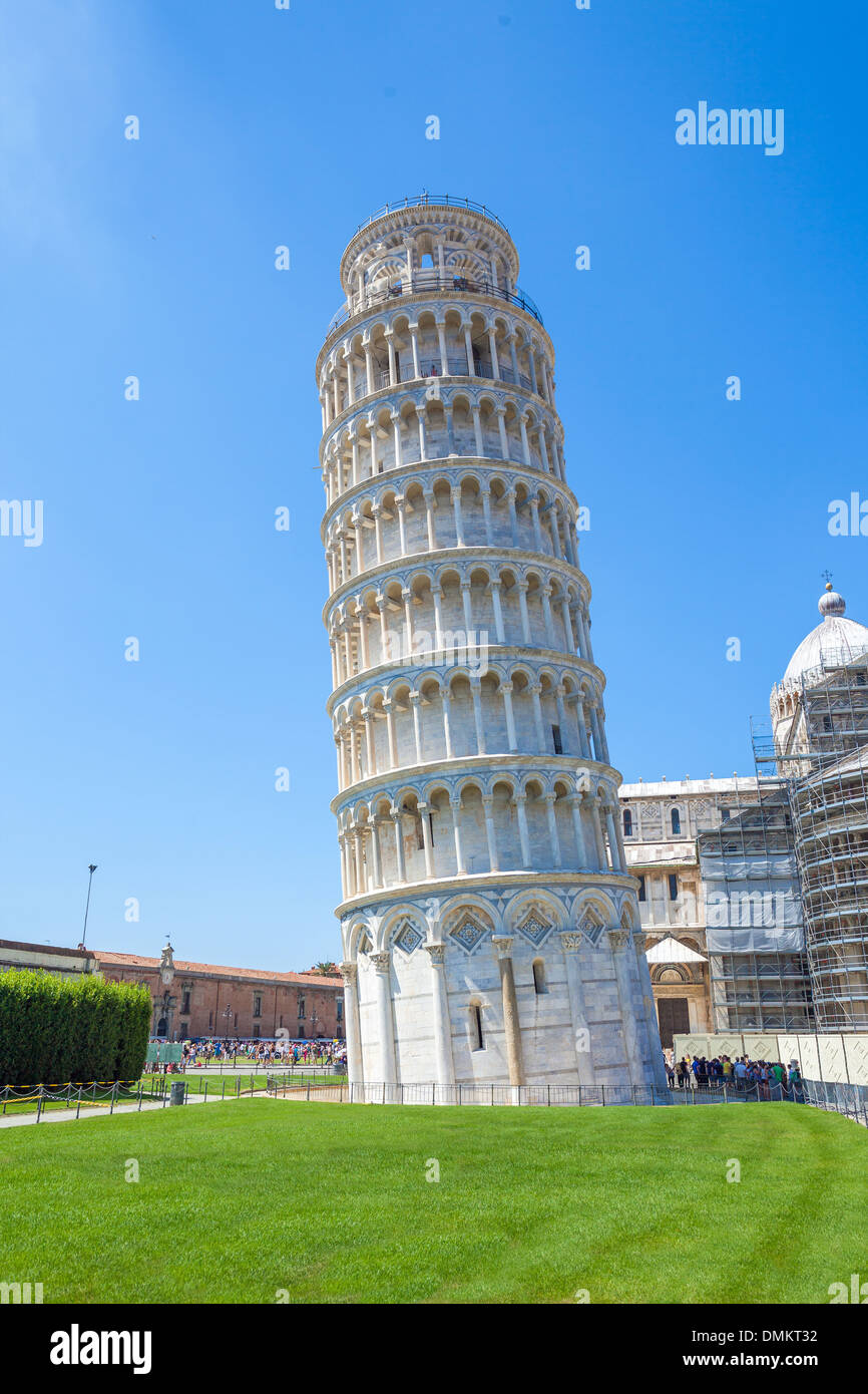 Pisa, Piazza del Duomo, with the Basilica leaning tower, Italy Stock ...