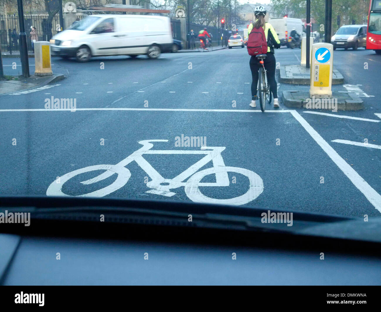 Driver uk cyclist hi-res stock photography and images - Alamy