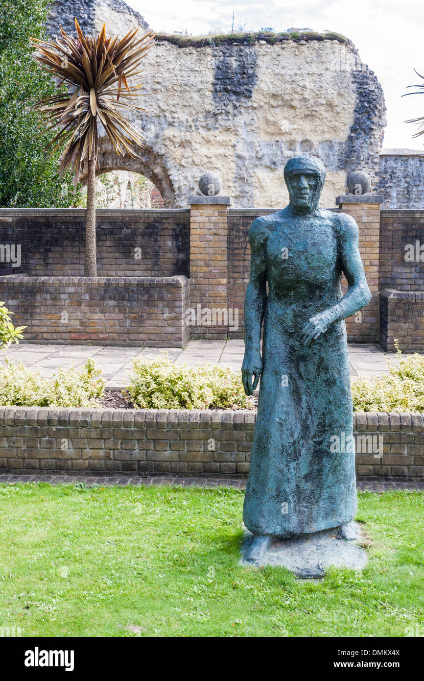 Dame elizabeth frink artist hi-res stock photography and images - Alamy