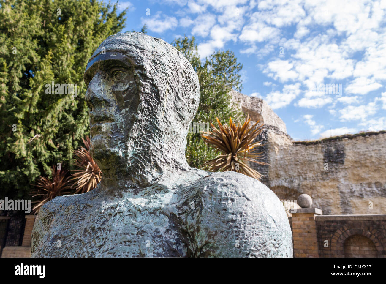 Elizabeth frink sculpture hi-res stock photography and images - Alamy