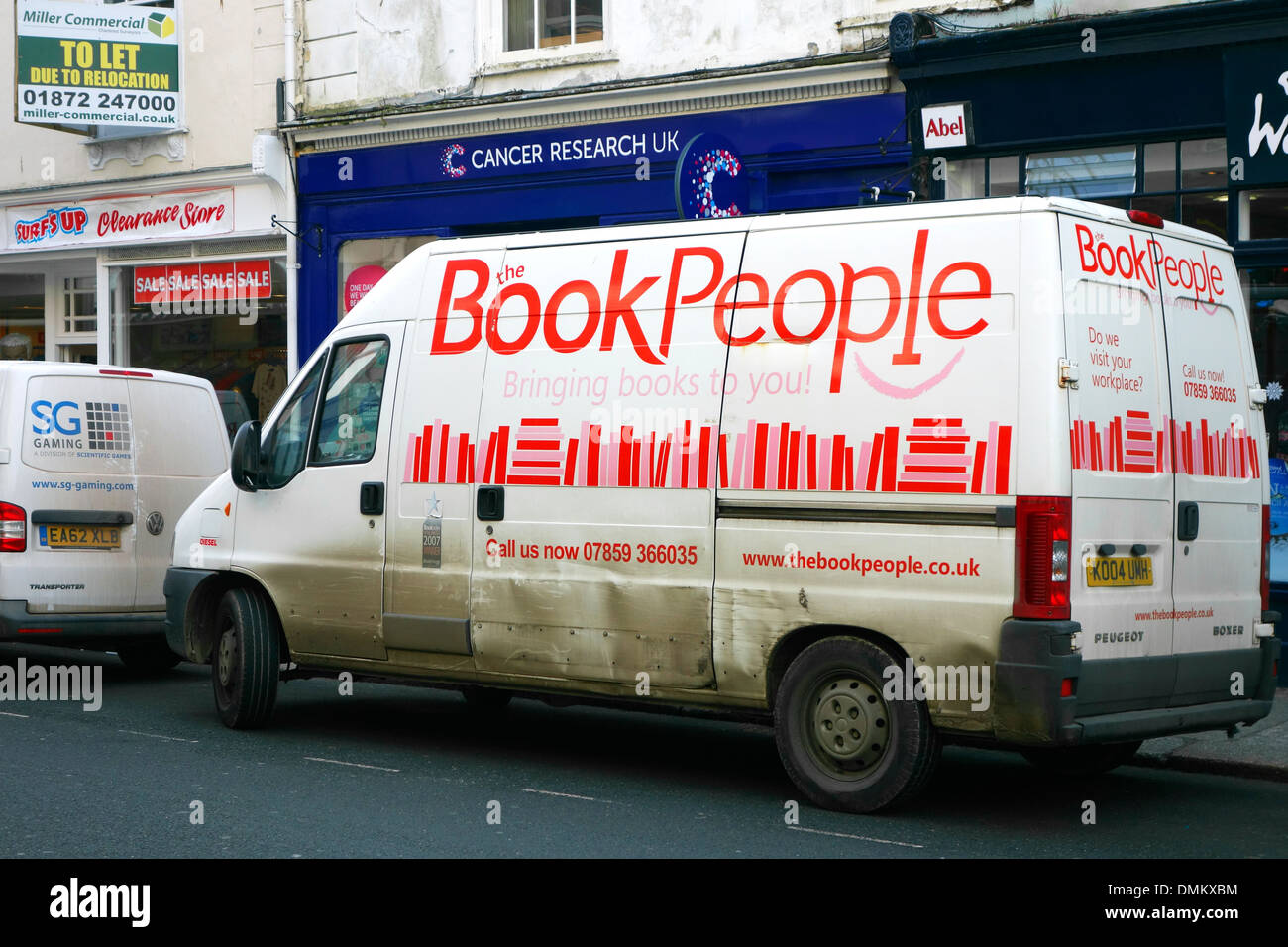 a " BookPeople " delivery van Stock Photo - Alamy