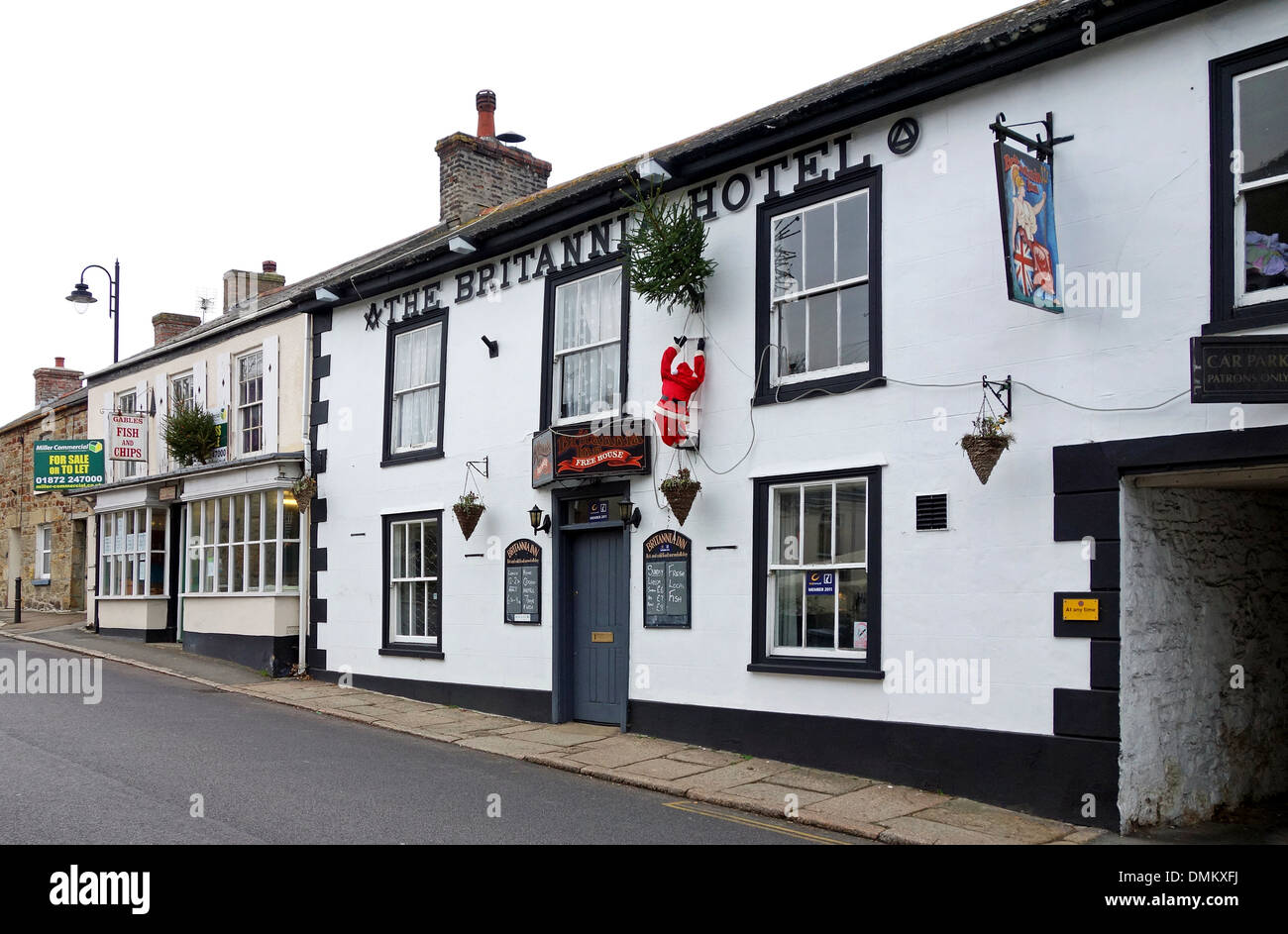 Pub cornwall hi-res stock photography and images - Alamy