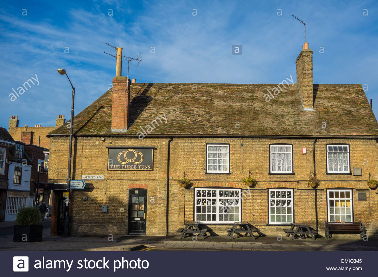 The Three Tuns Pub High Resolution Stock Photography and Images - Alamy