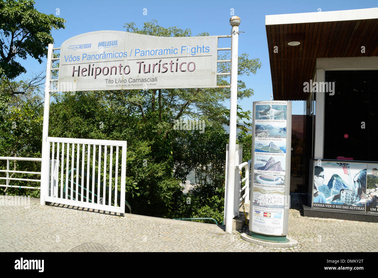 Rio helicopter port hi-res stock photography and images - Alamy