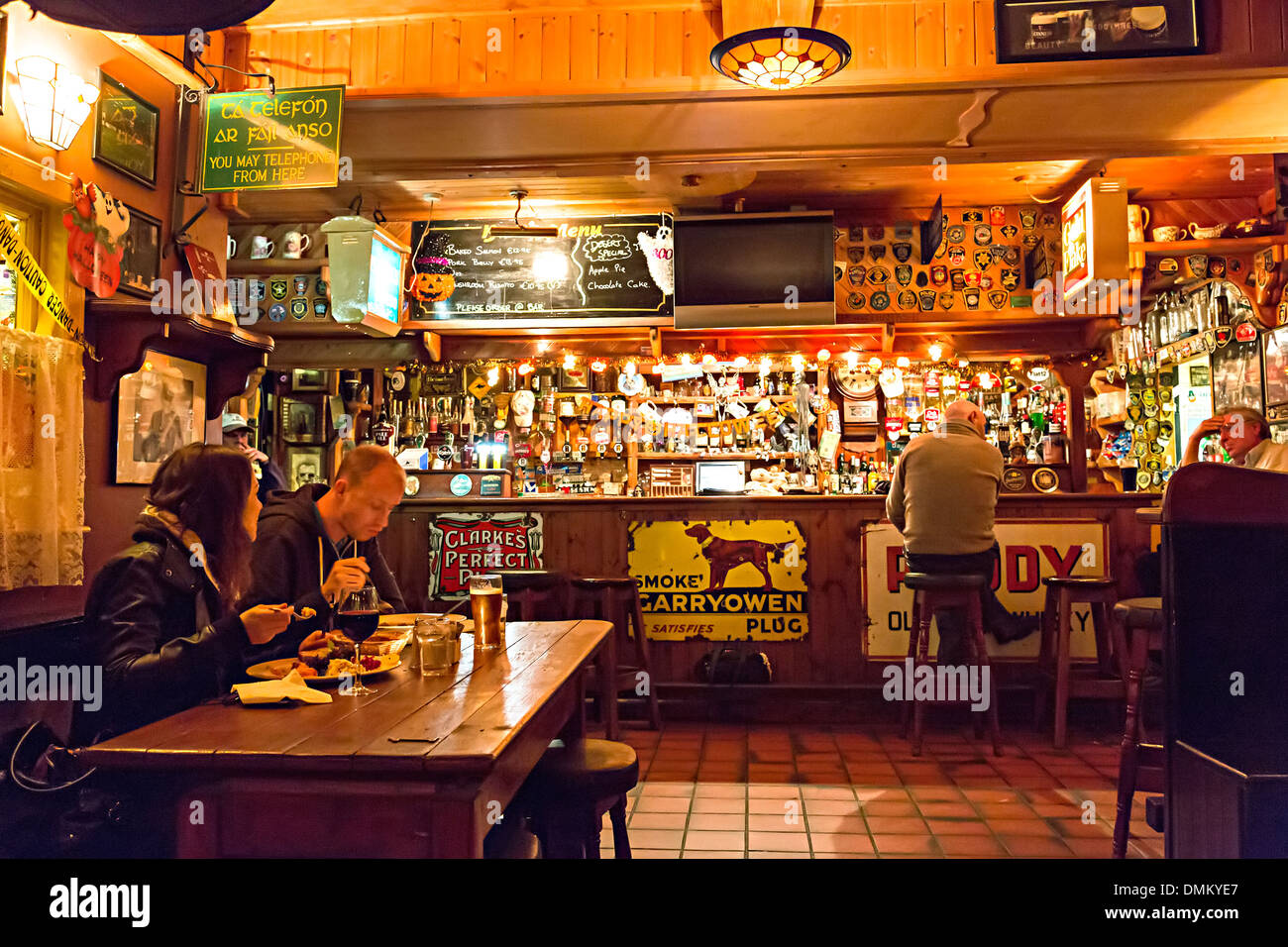 Mcganns pub doolin hi-res stock photography and images - Alamy