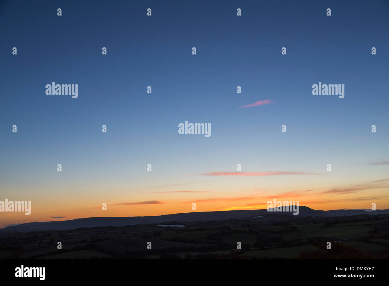 Wales sunset uk castle hi-res stock photography and images - Alamy