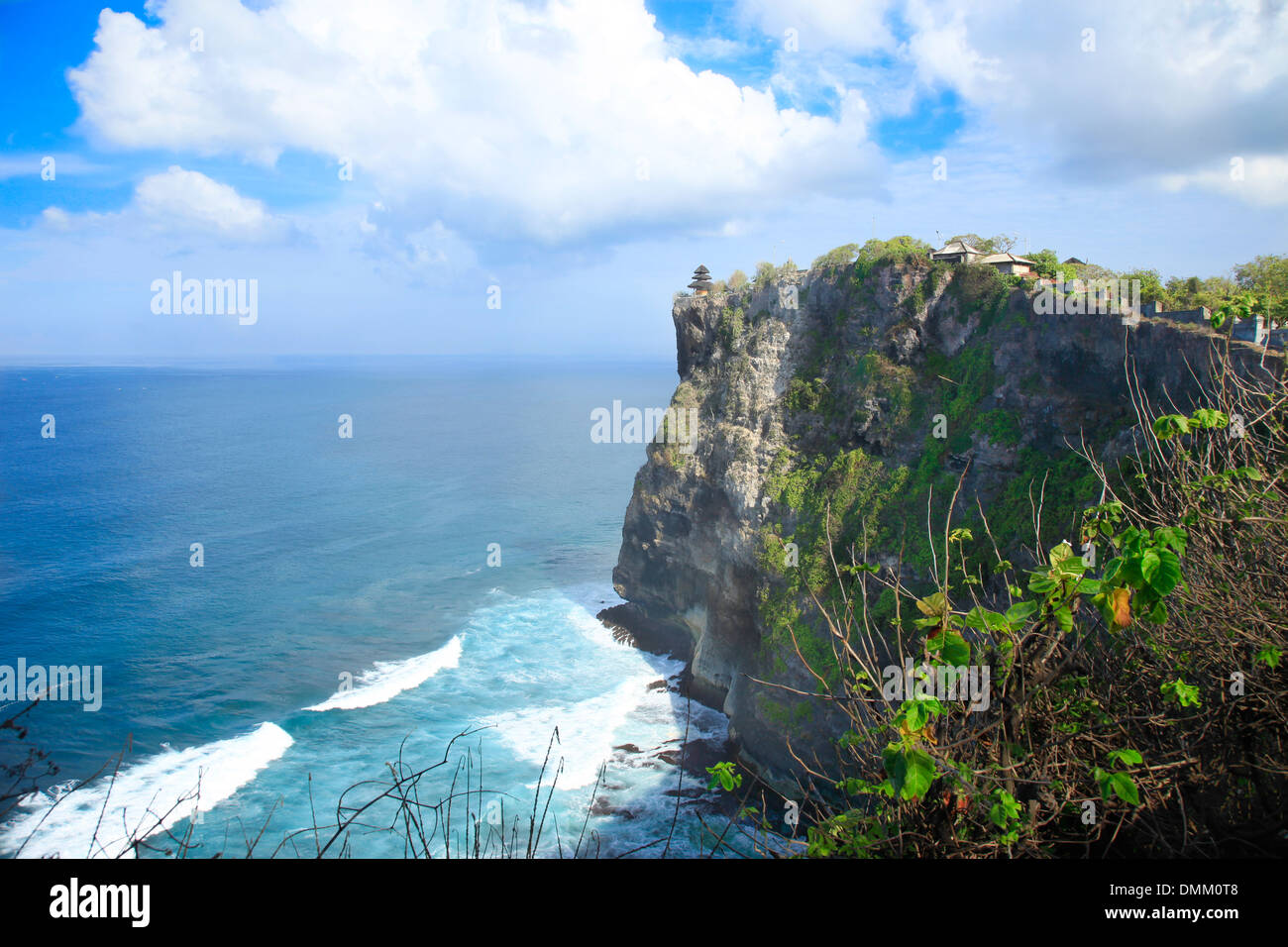 Hindu Temple ocean and cliffs Bali Indonesia Stock Photo - Alamy
