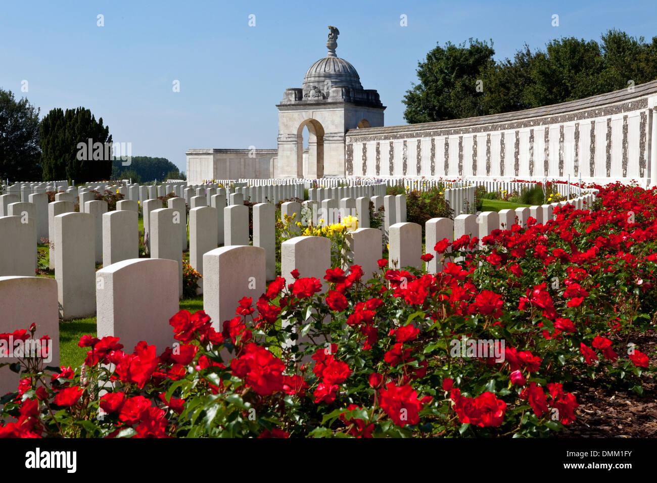 Tyne Cot Cemetery in Ypres, Belgium Stock Photo - Alamy