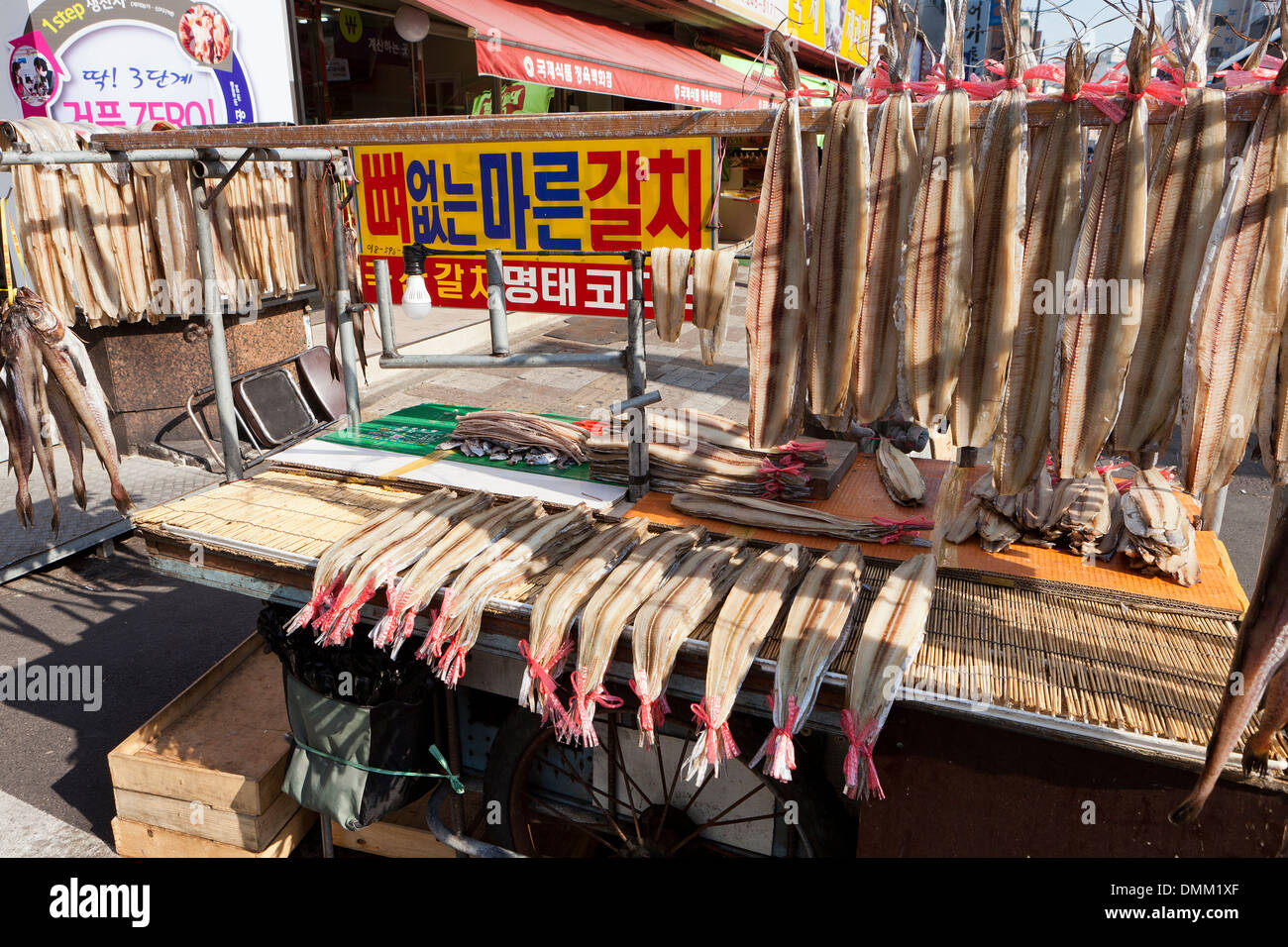 Hairtail fish hi-res stock photography and images - Alamy