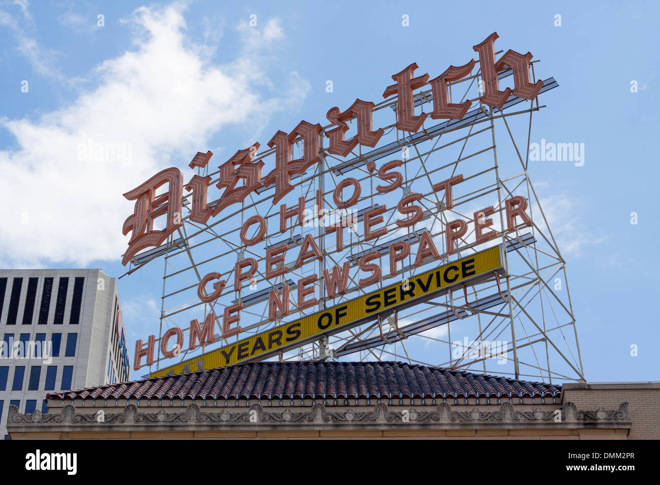 Newspaper headquarters hi-res stock photography and images - Alamy