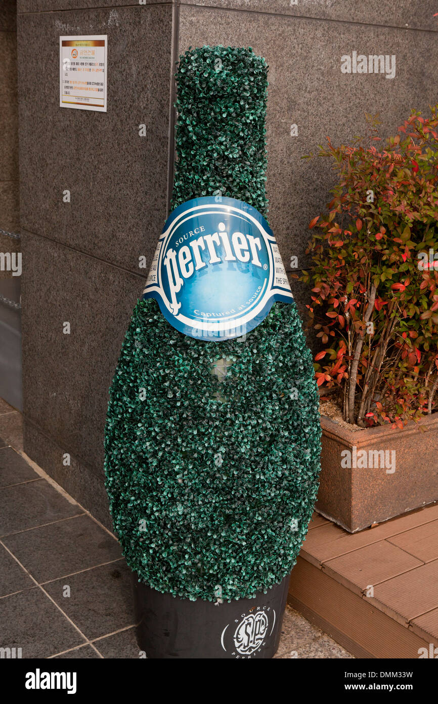 Perrier hi-res stock photography and images - Alamy