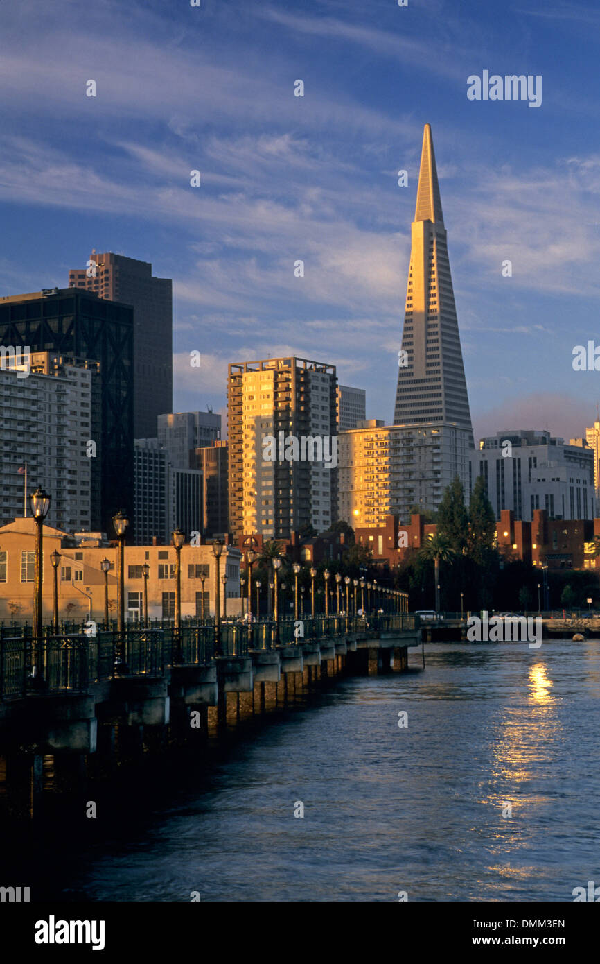 Downtown seen from Pier 5 along the Embarcadero, San Francisco ...