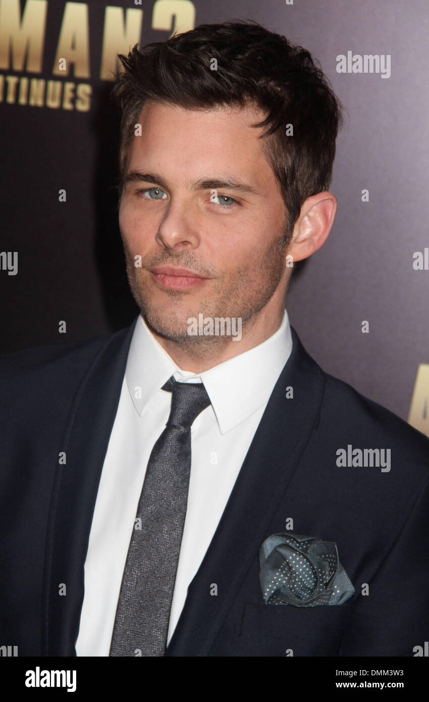 New York, New York, USA. 15th Dec, 2013. Actor JAMES MARSDEN attends ...