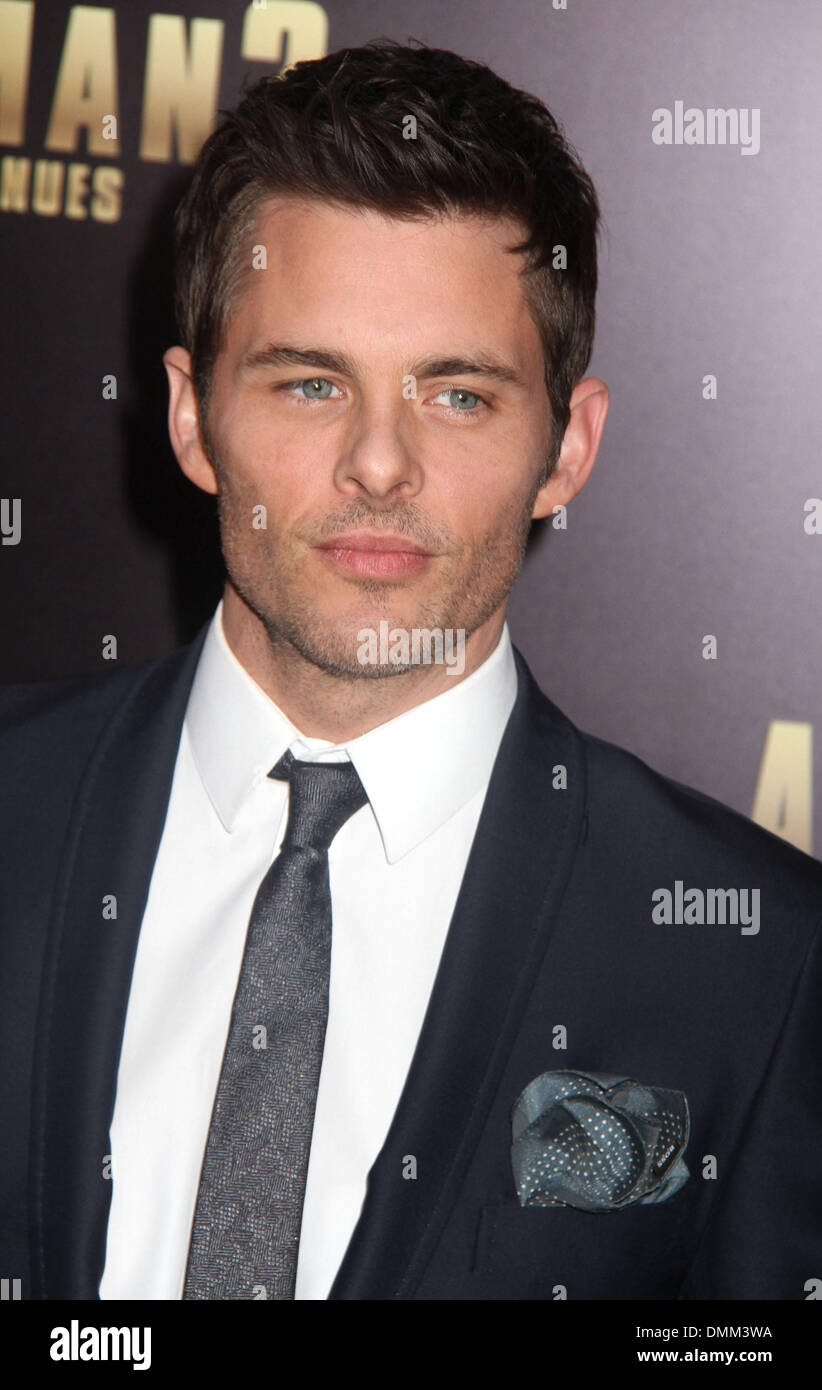 New York, New York, USA. 15th Dec, 2013. Actor JAMES MARSDEN attends ...