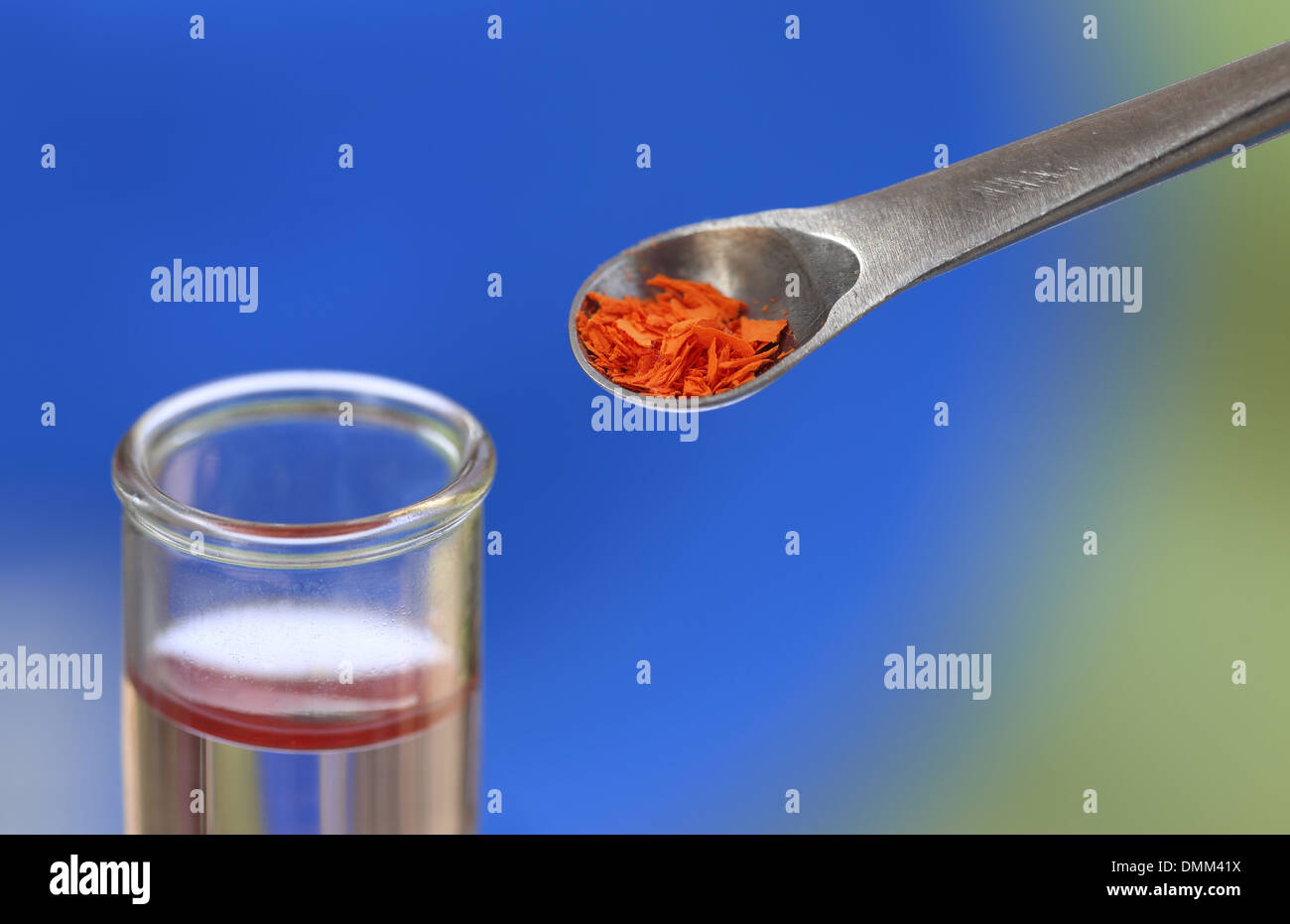 Test tube with spatula containing chemical Stock Photo - Alamy