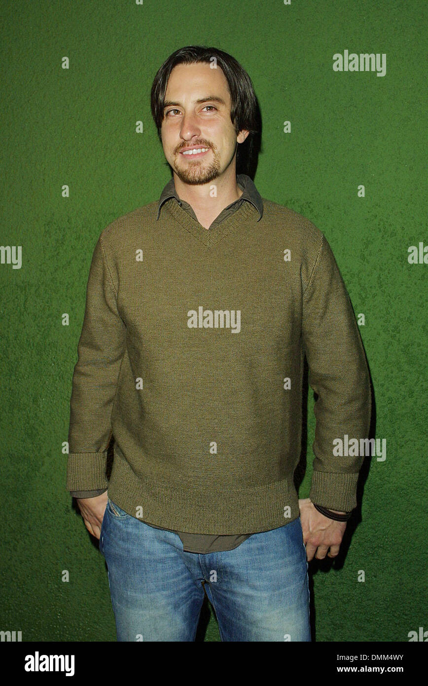 Nov. 6, 2001 - Hollywood, CALIFORNIA, USA - KEITH GARSEE.deep ...