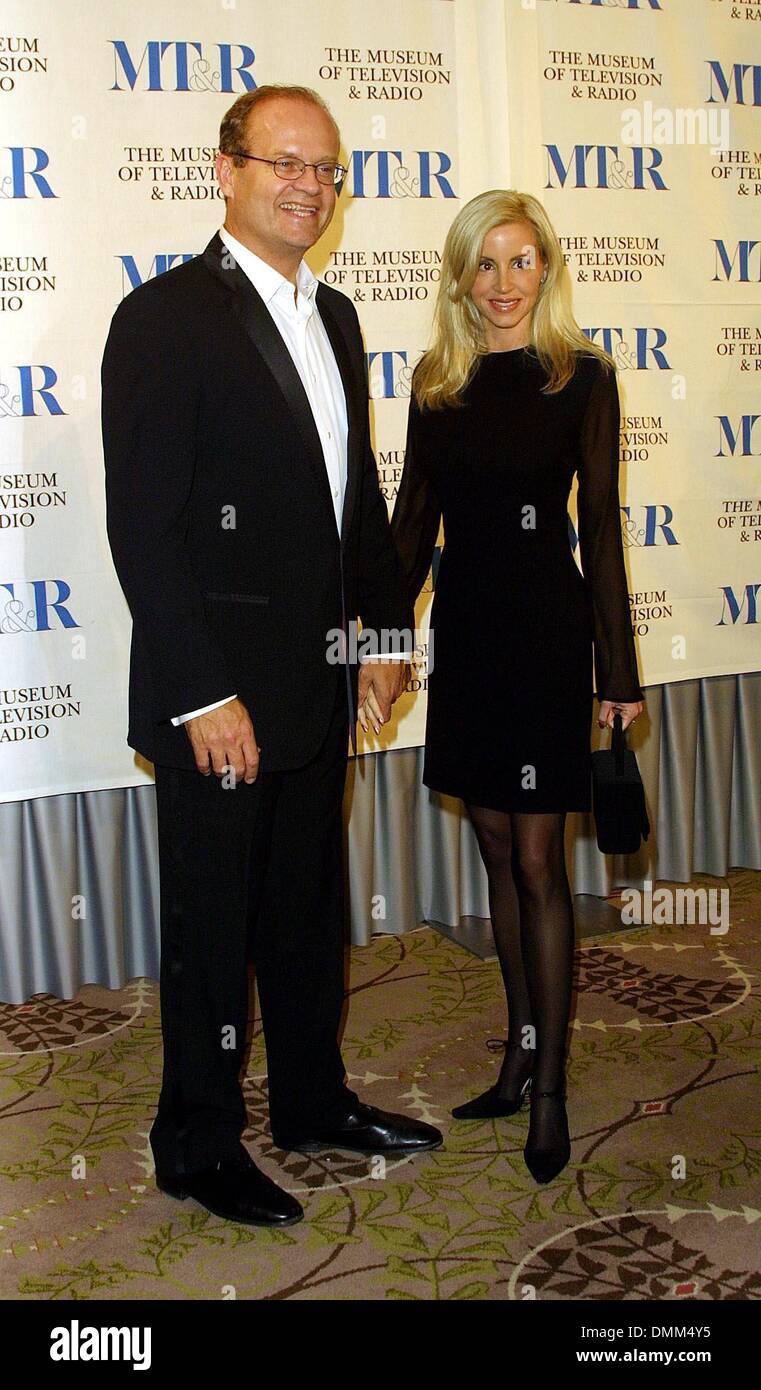 Nov. 11, 2001 - Beverly Hills, CALIFORNIA, USA - KELSEY GRAMMER AND ...