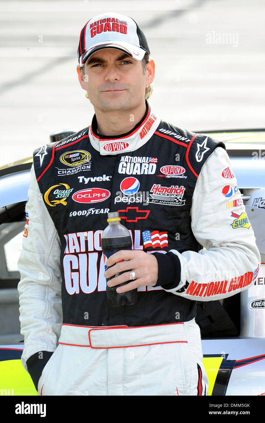 Jeff gordon 2009 nascar hi-res stock photography and images - Alamy