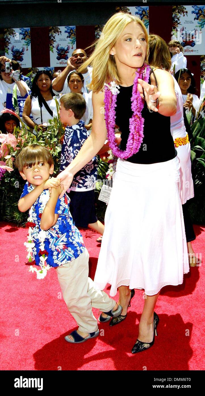 June 17, 2002 - Hollywood, CALIFORNIA, USA - KELLY RIPA AND SON MICHAEL ...