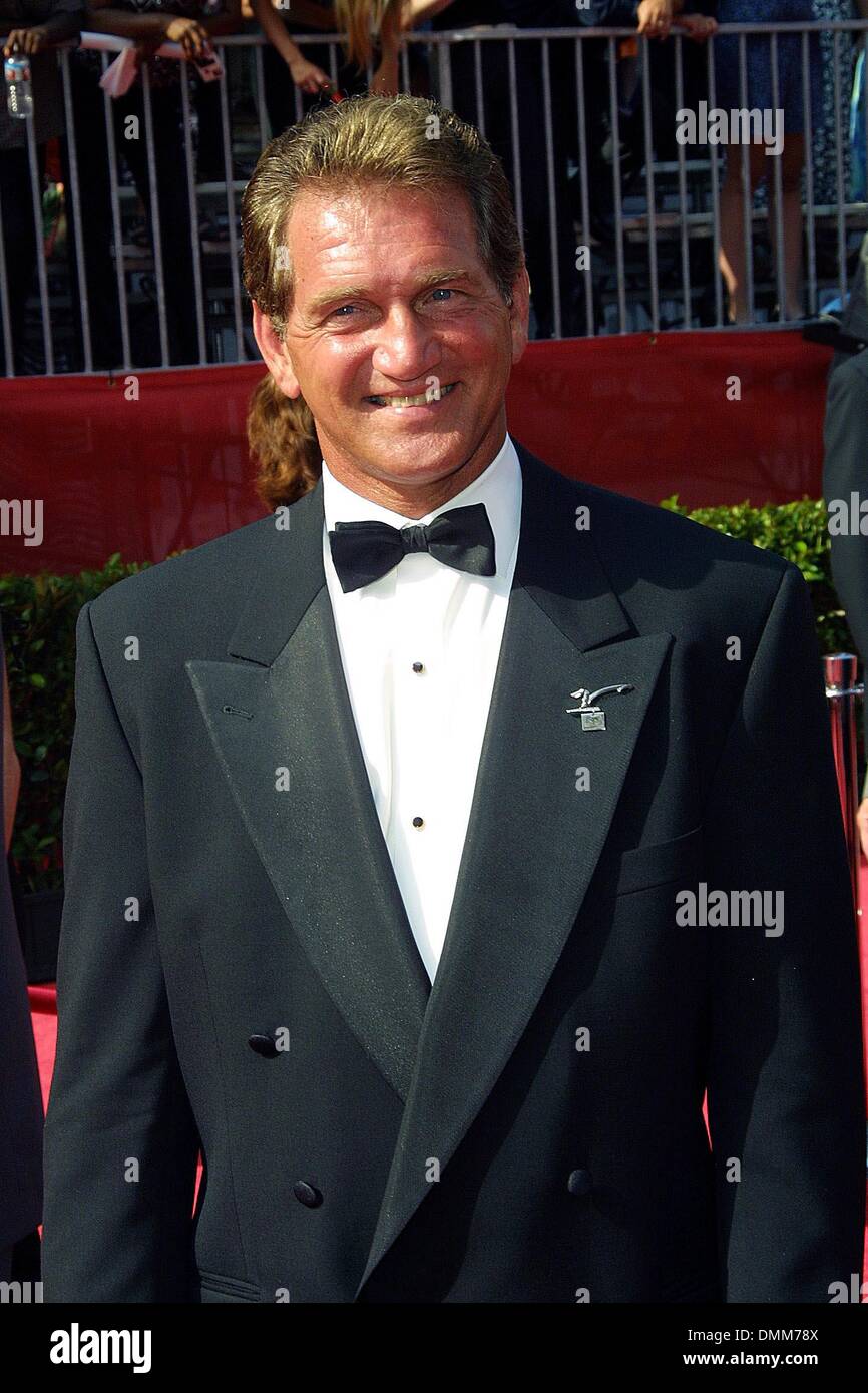 Joe theismann hi-res stock photography and images - Alamy