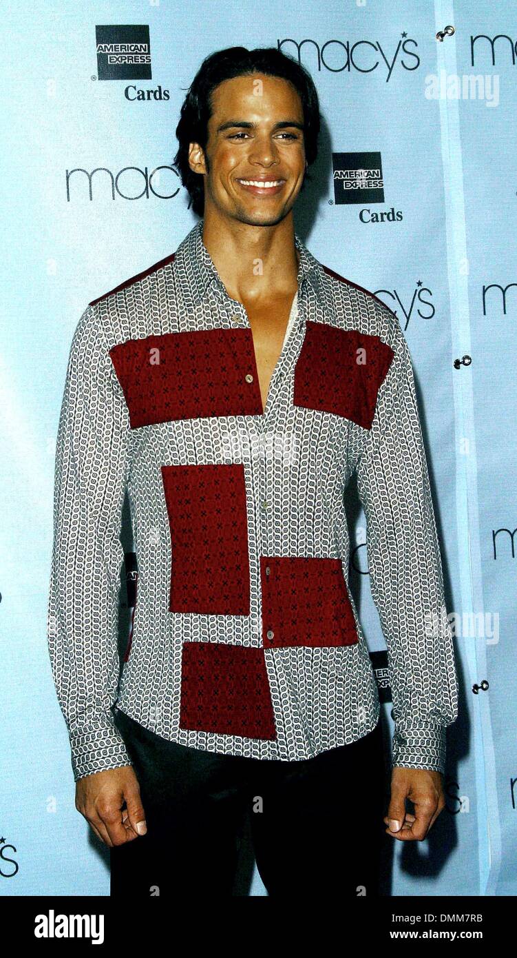Sept. 29, 2002 - Santa Monica, CALIFORNIA, USA - MATT CEDENO..MACY'S ...