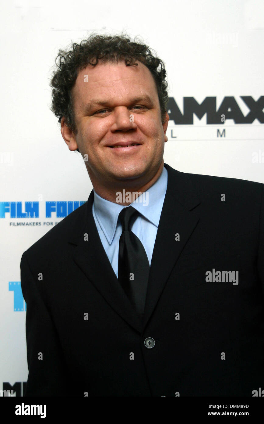 Dec. 18, 2002 - Los Angeles, CALIFORNIA, USA - JOHN C REILLY -..'GANGS ...