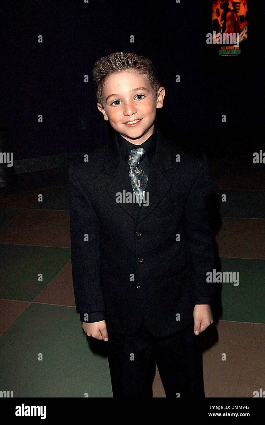 Feb. 19, 2002 - Los Angeles, CALIFORNIA, USA - MIKE WEINBERG..STOLEN ... Feb. 19, 2002 - Los Angeles, CALIFORNIA, USA - MIKE WEINBERG..STOLEN ...
